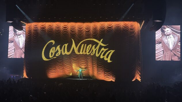 Lights, Camera, Action! Rauw Alejandro puts on a theatrical performance ...